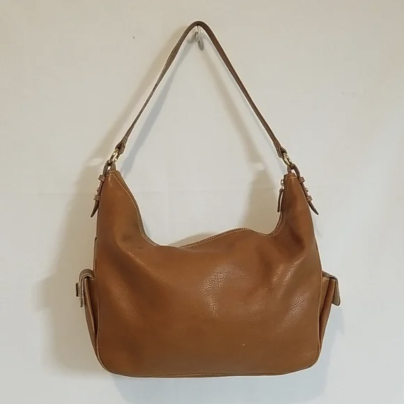 Posh Party LIVE: Bags & Wallets for Springtime on Poshmark